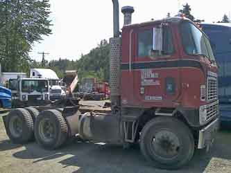1984 International Dual Drive Tractor